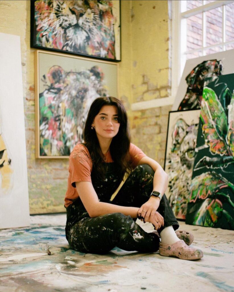 World-class Swimmer Turned Wildlife Artist Danielle Tomlinson Talks to ...